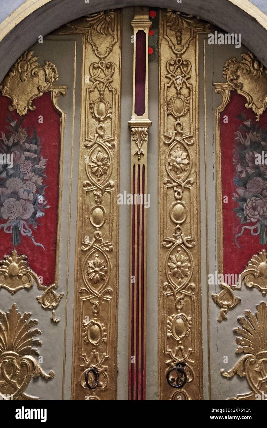 Imperial mint topkapi palace istanbul hi-res stock photography and ...