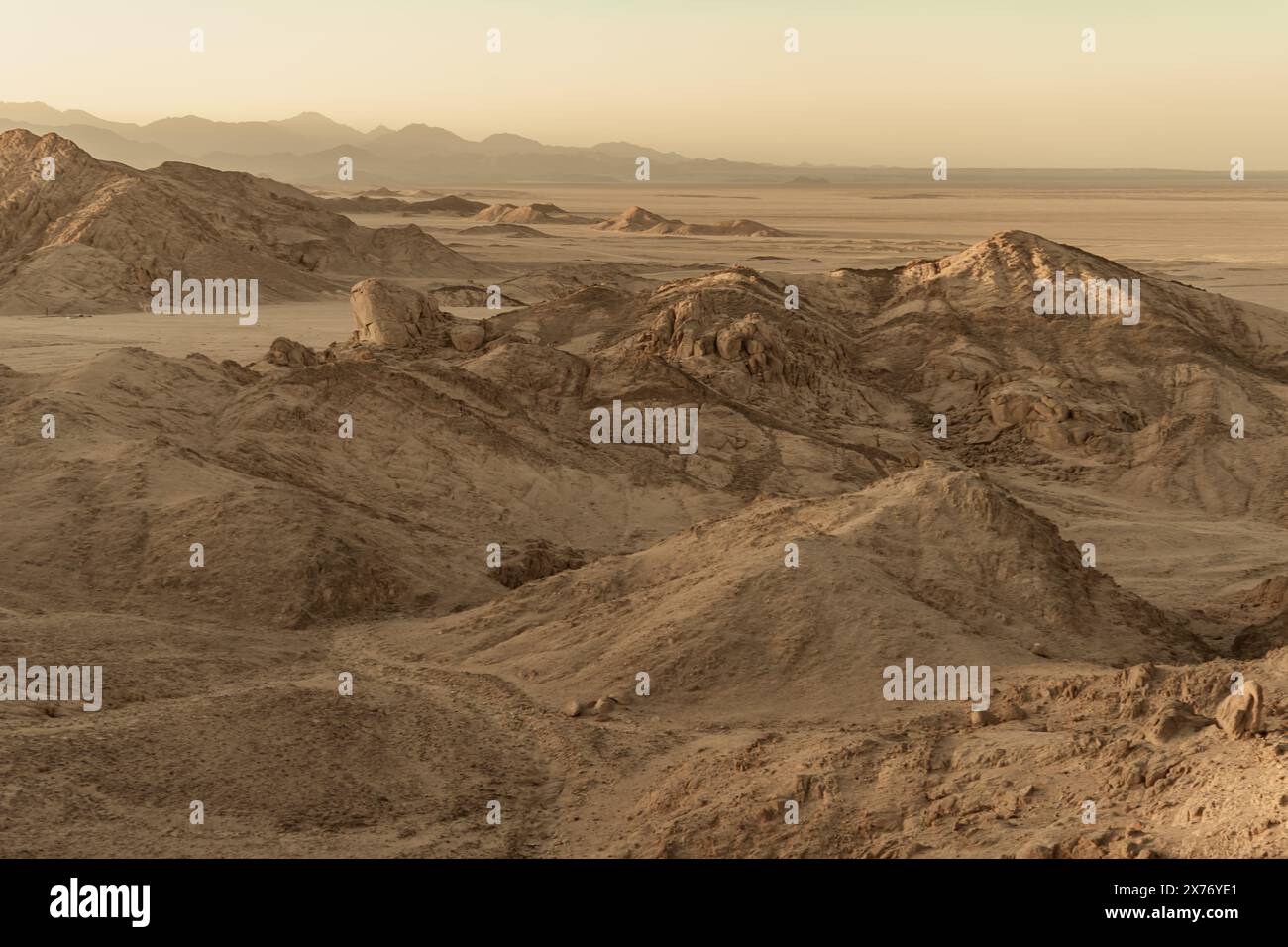 Empty landscape rugged terrain hi-res stock photography and images - Alamy
