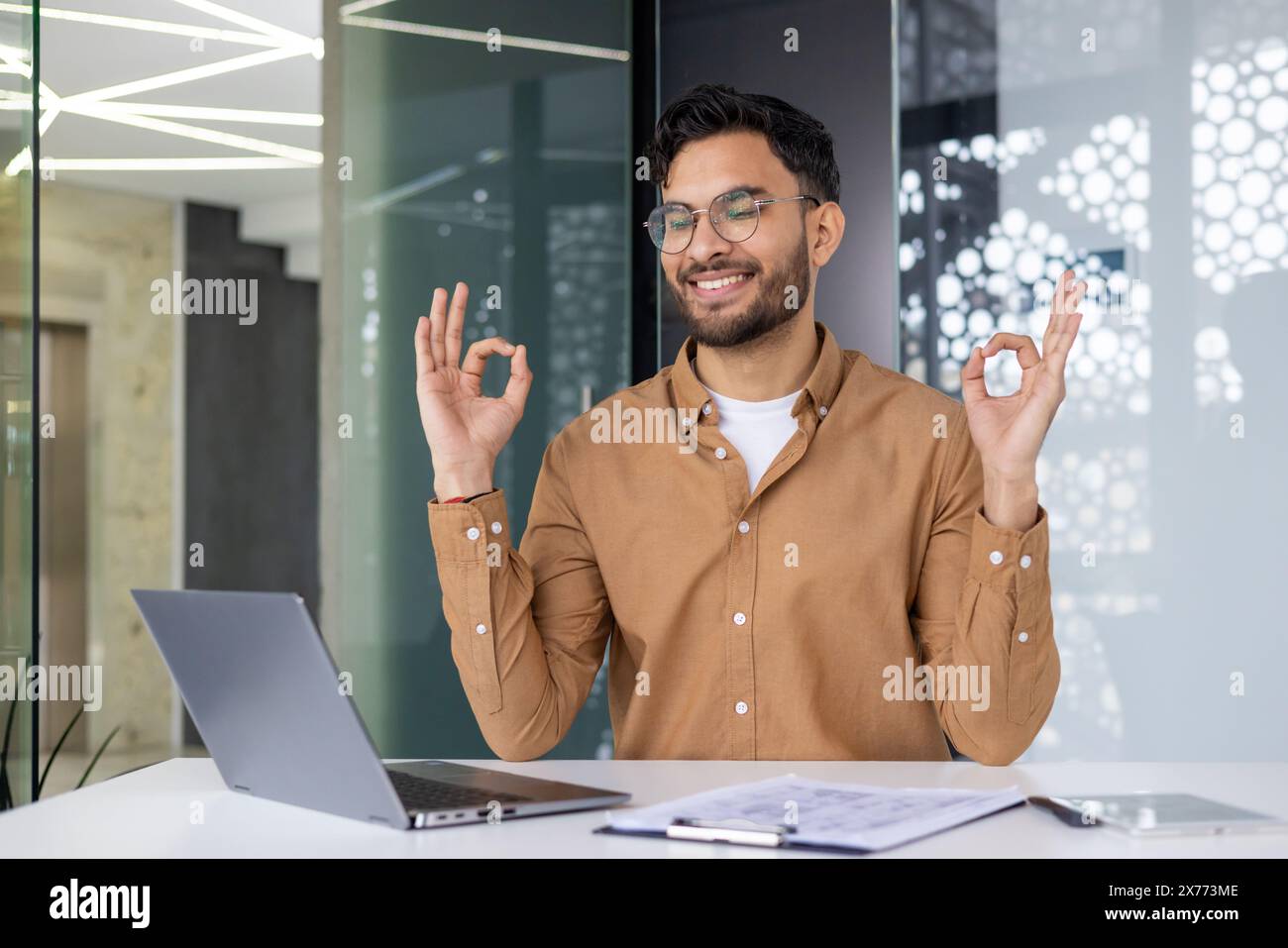 Employee wellness tech hi-res stock photography and images - Alamy