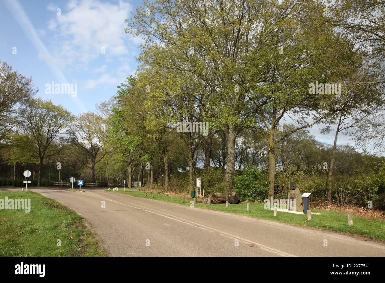 Memorial to the crew of an RAF 44 (Rhodesia) Squadron Lancaster bomber ...