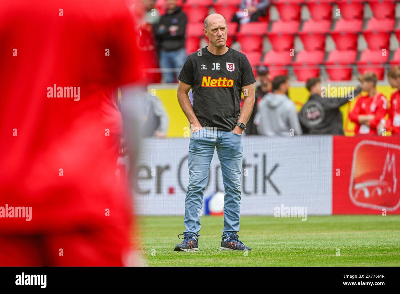 Regensburg, Germany. 18th May, 2024. Soccer: 3rd division, Jahn ...