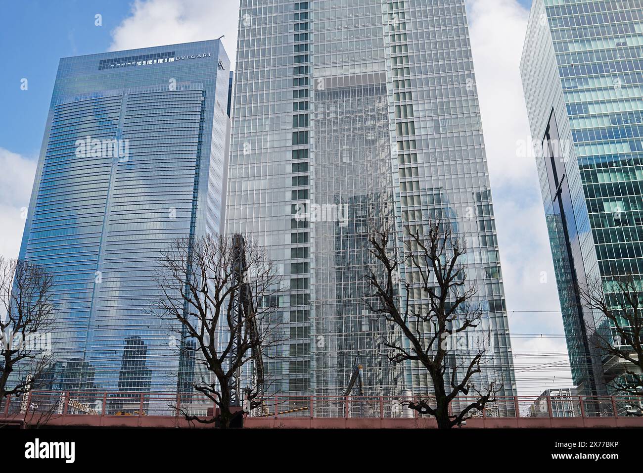 Modern high rise office buildings surrounding Tokyo Station Stock Photo ...