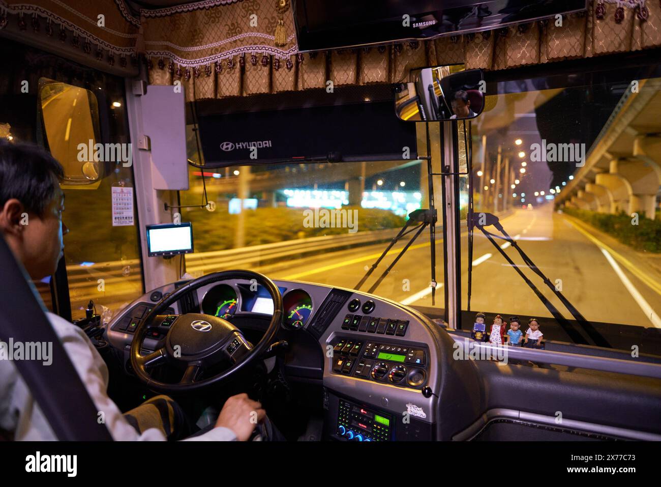 Public bus seoul south korea hi-res stock photography and images - Alamy