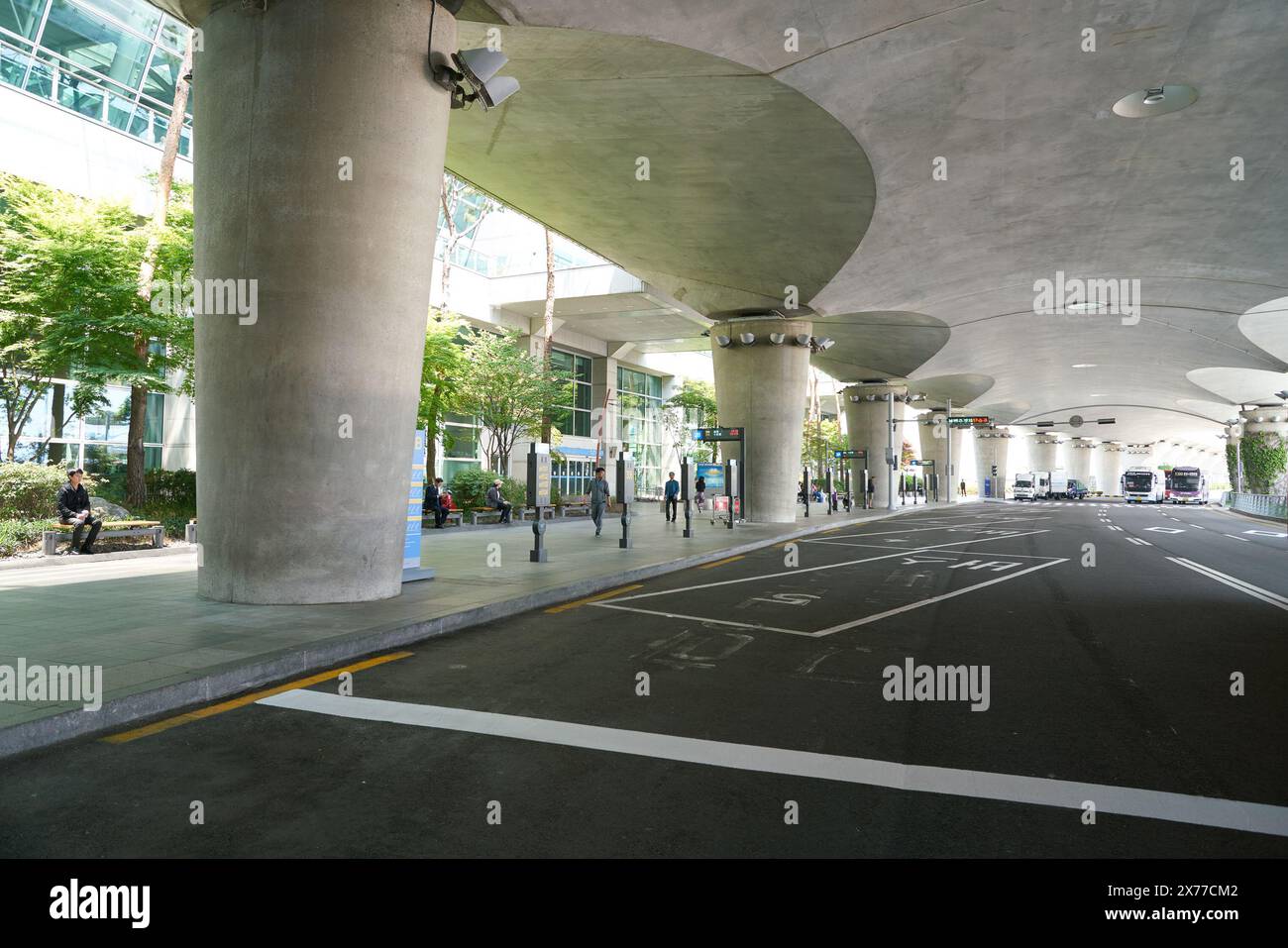 INCHEON, SOUTH KOREA - MAY 18, 2017: street level view of Incheon ...