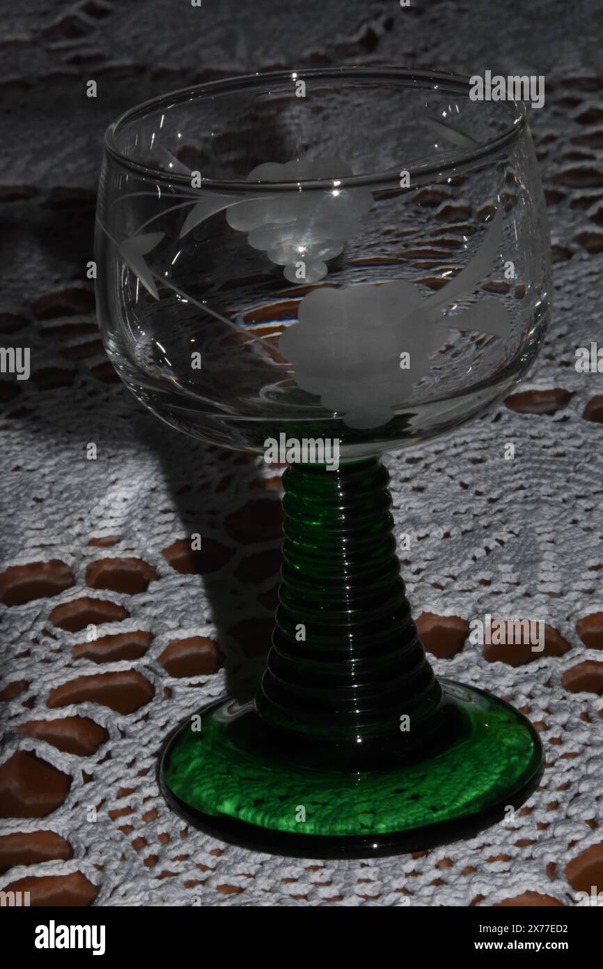 Vin vert hi-res stock photography and images - Alamy