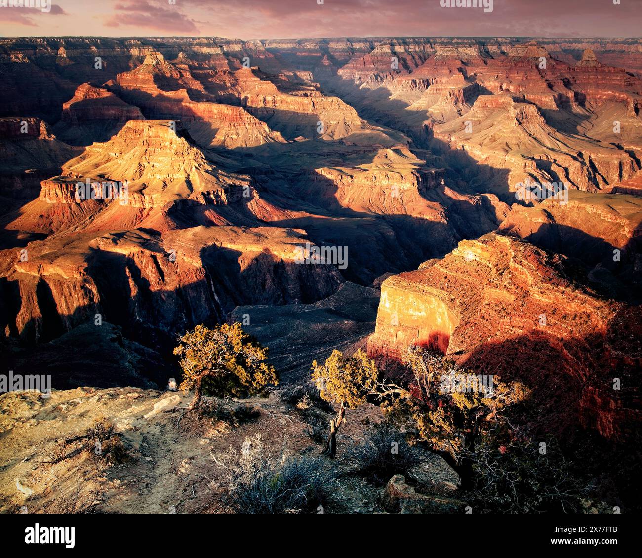 Sunset over the Grand Canyon at Powell Point is a site to behold Stock ...