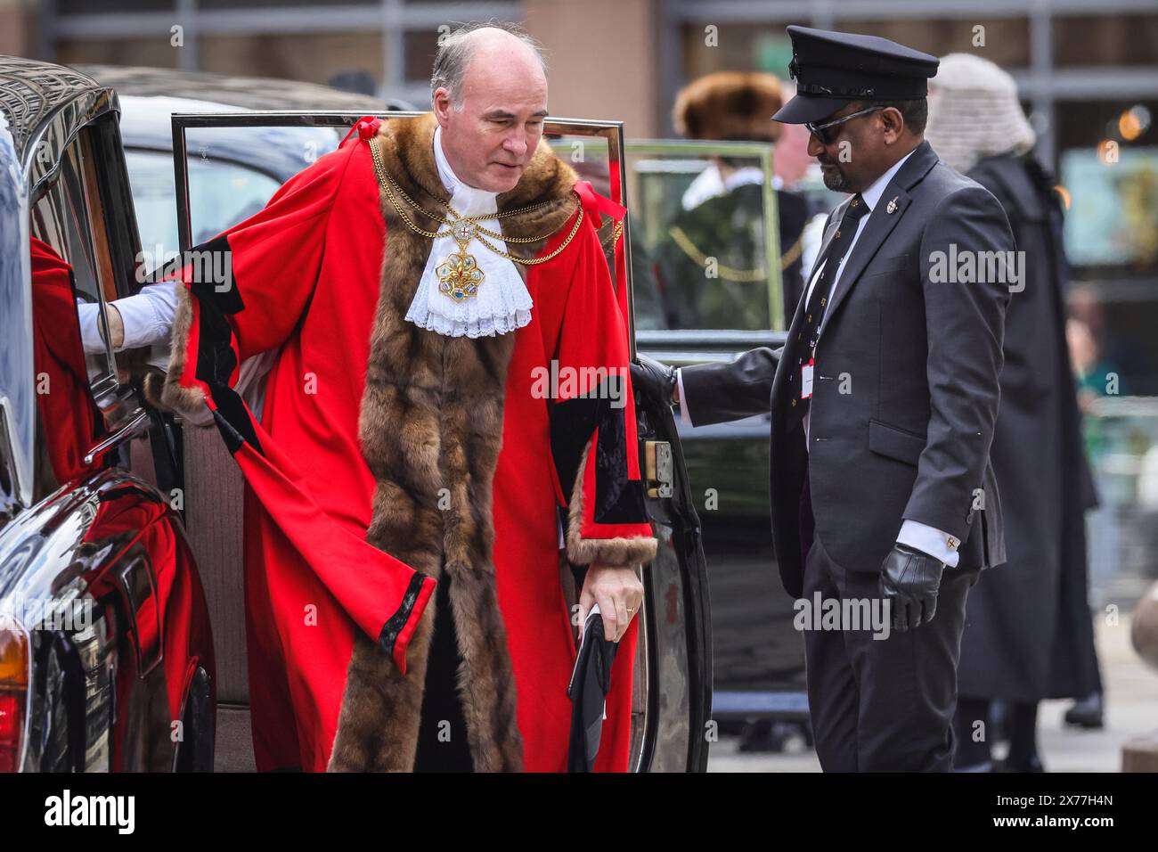 Alderman Bronek Masojada, Sheriff of the City of London arrive at St ...