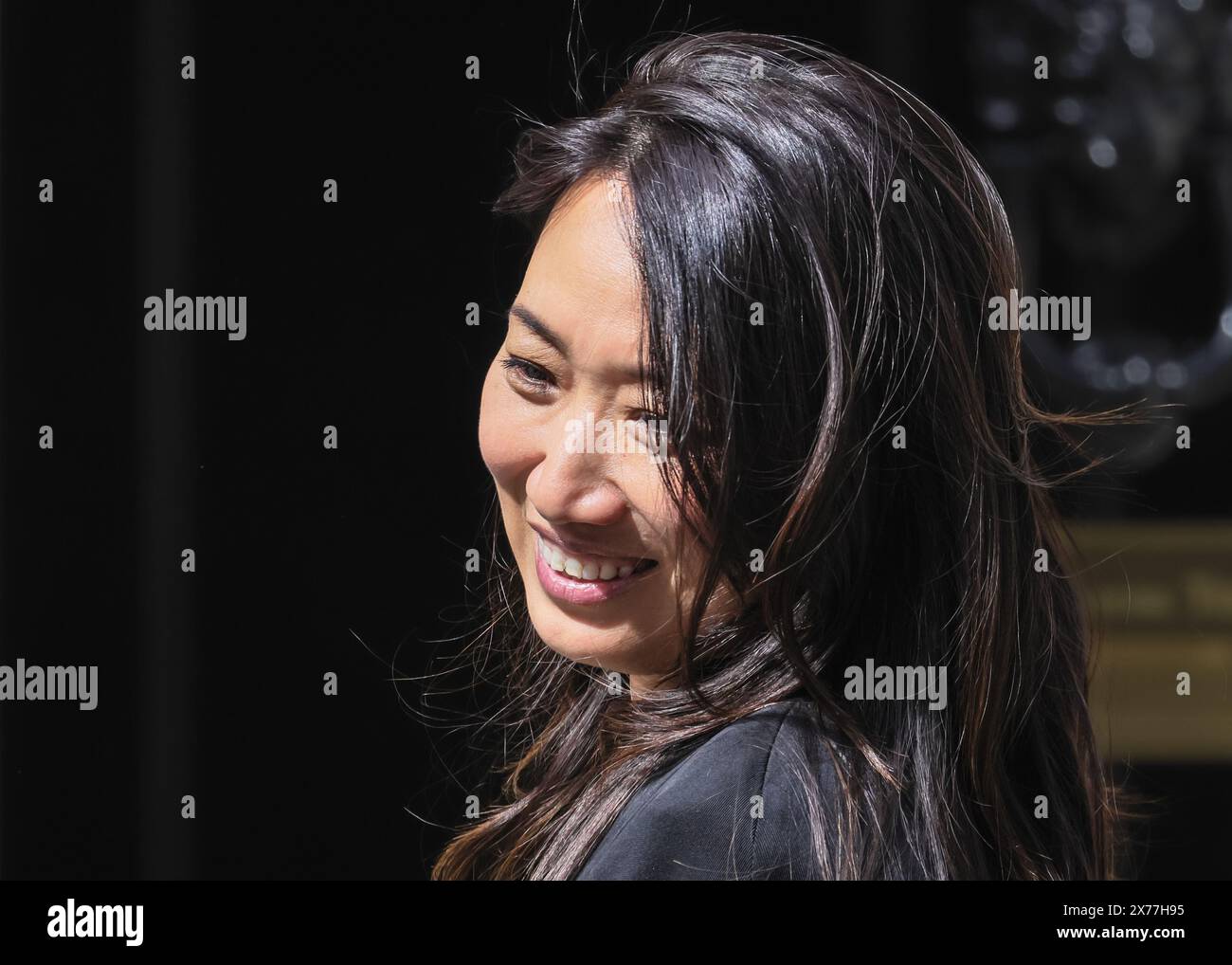 Lucia Hunt (Lucia Guo), wife of Chancellor Jeremy Hunt, in Downing ...