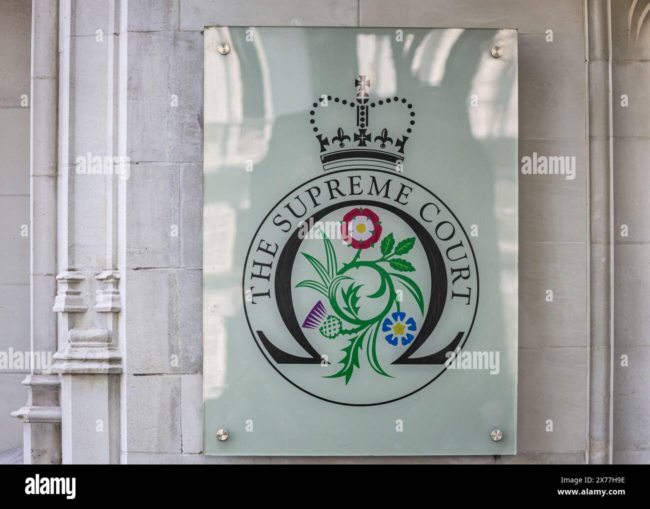 Sign outside the Supreme Court, Westminster, London, UK Stock Photo - Alamy