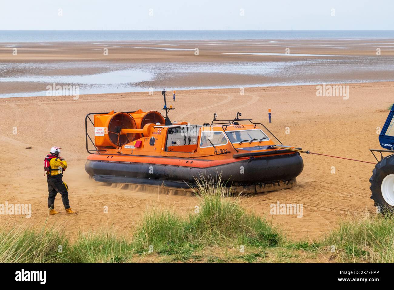 RNLI Hovercraft Arrives on Beach at Hunstanton After training Exercise ...