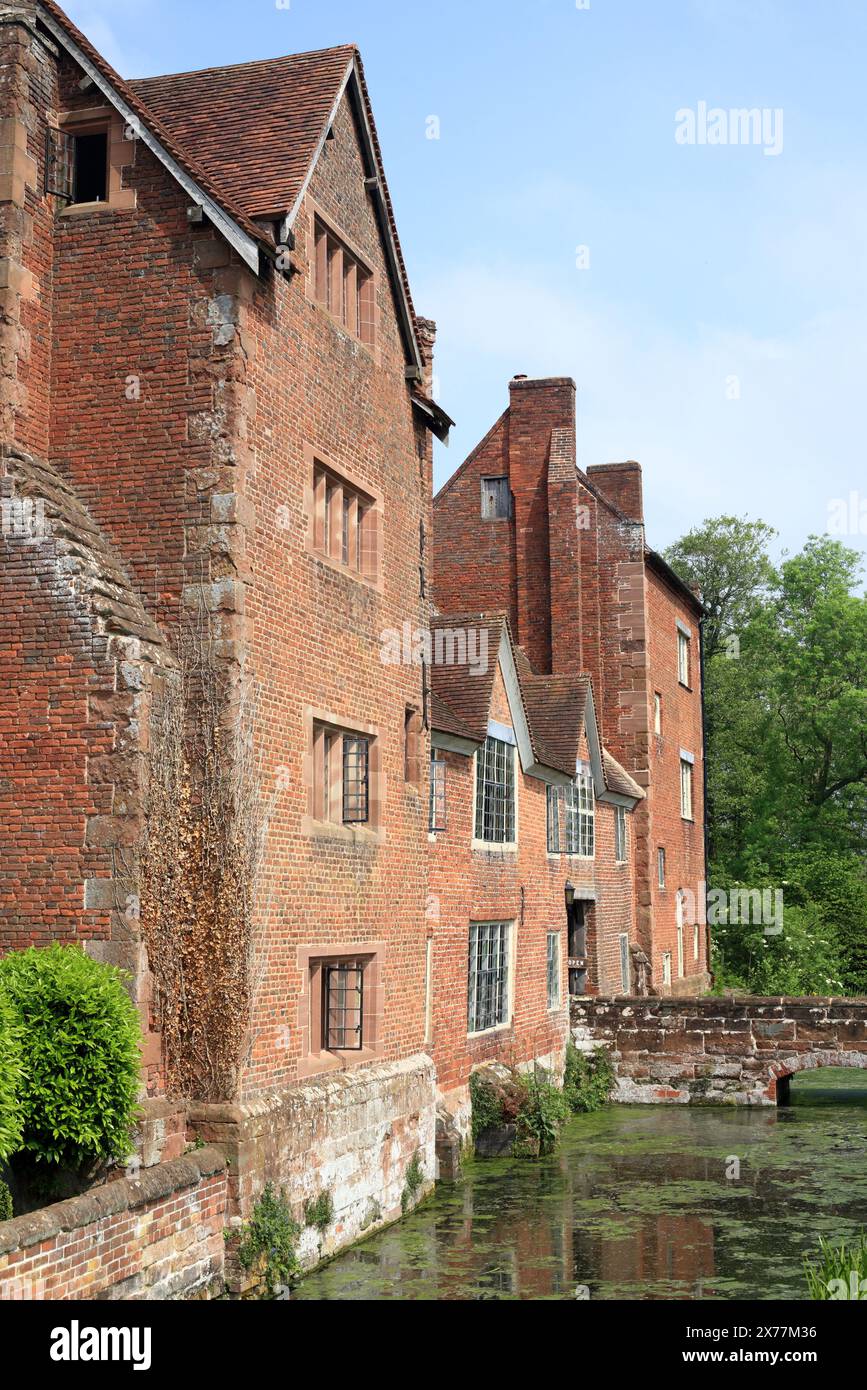 Harvington hall an Elizabethan and Georgian manor house, Kidderminster ...