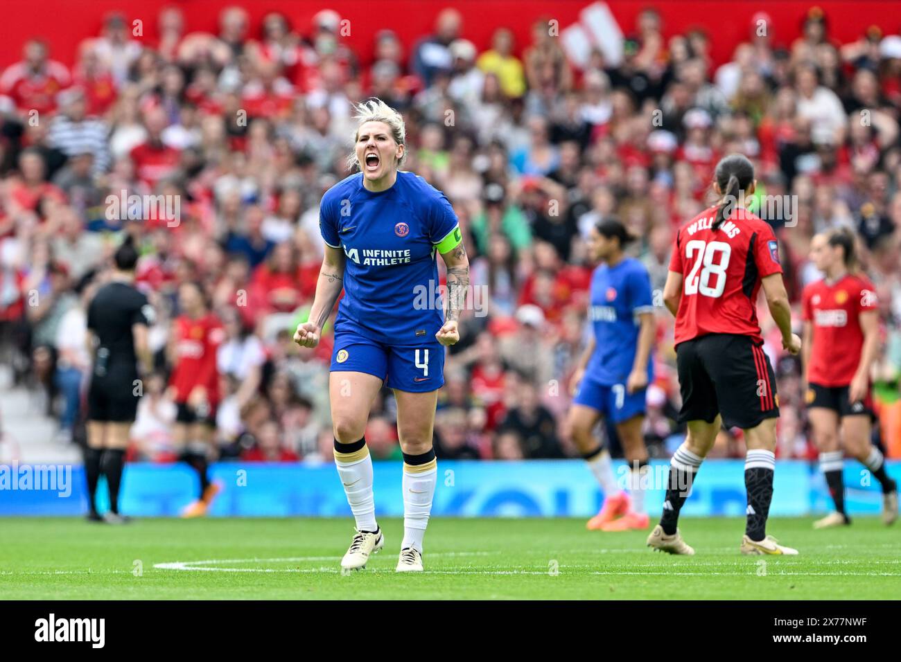 Millie Bright of Chelsea Women celebrates Mayra Ramírez of Chelsea goal ...