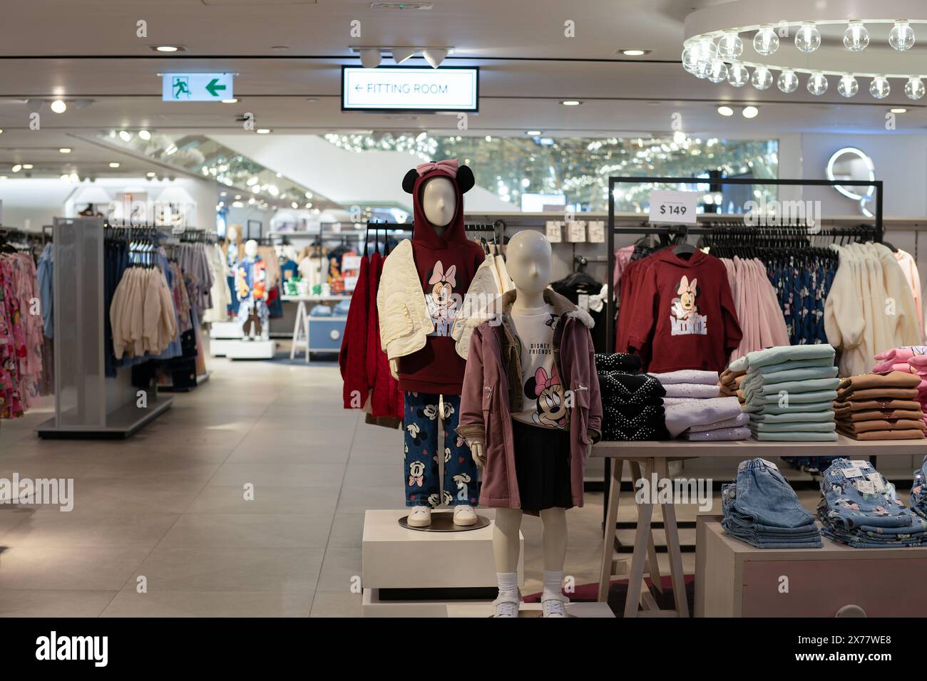 HONG KONG, CHINA - DECEMBER 07, 2023: dressed mannequins on display ...