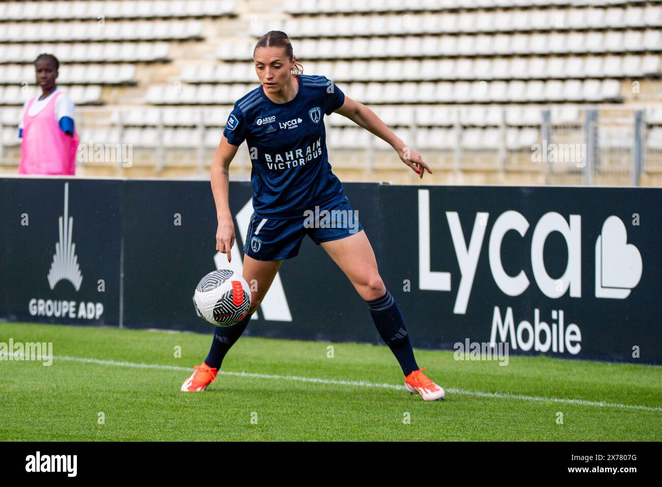 Paris, France. 17th May, 2024. Louise Fleury of Paris FC controls the ...