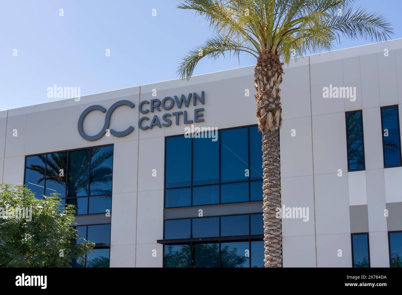 Crown Castle office building in Chandler, Arizona, USA Stock Photo - Alamy