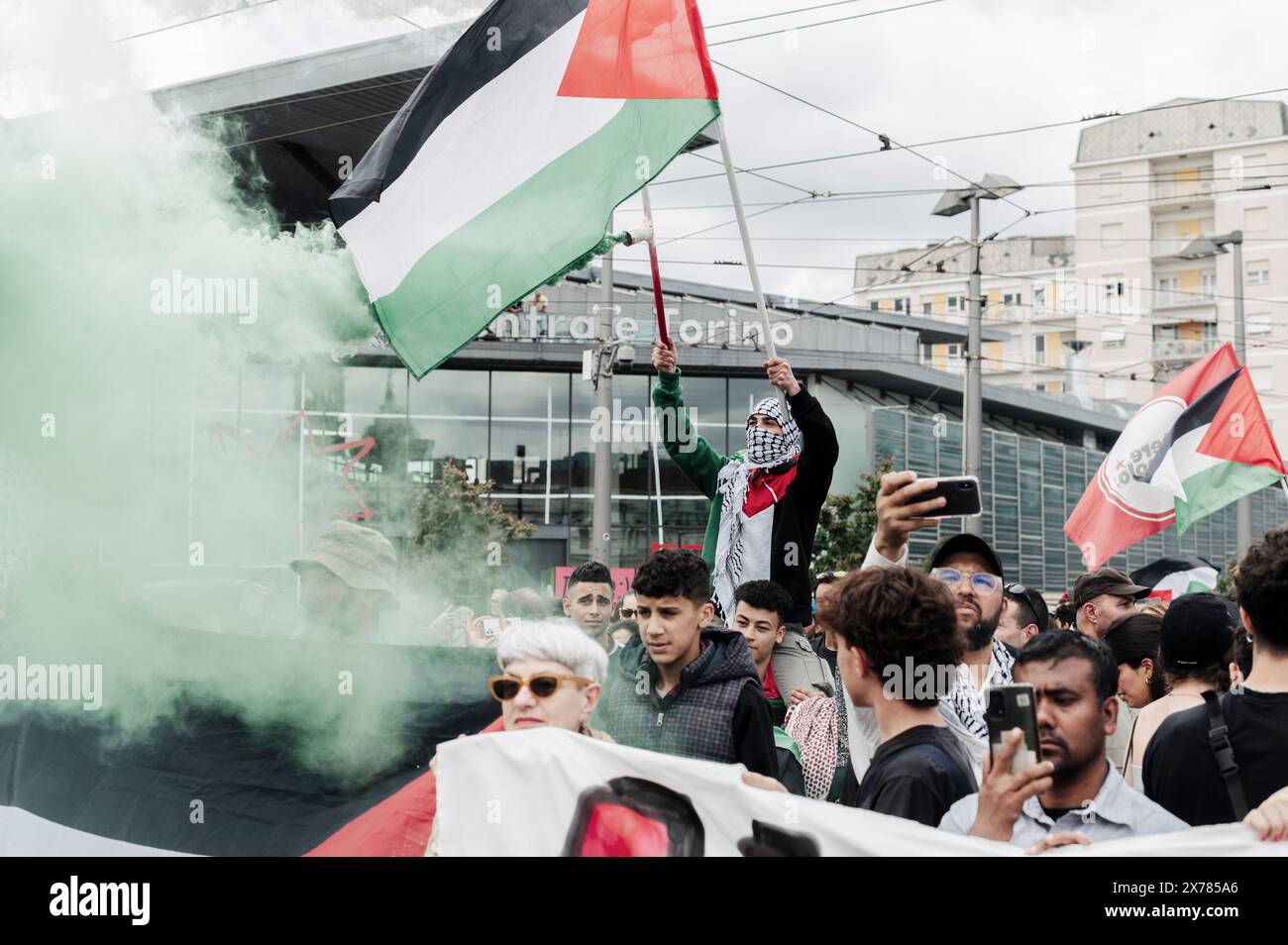 Turin, Italy. 18th May 2024. Students from the University and ...