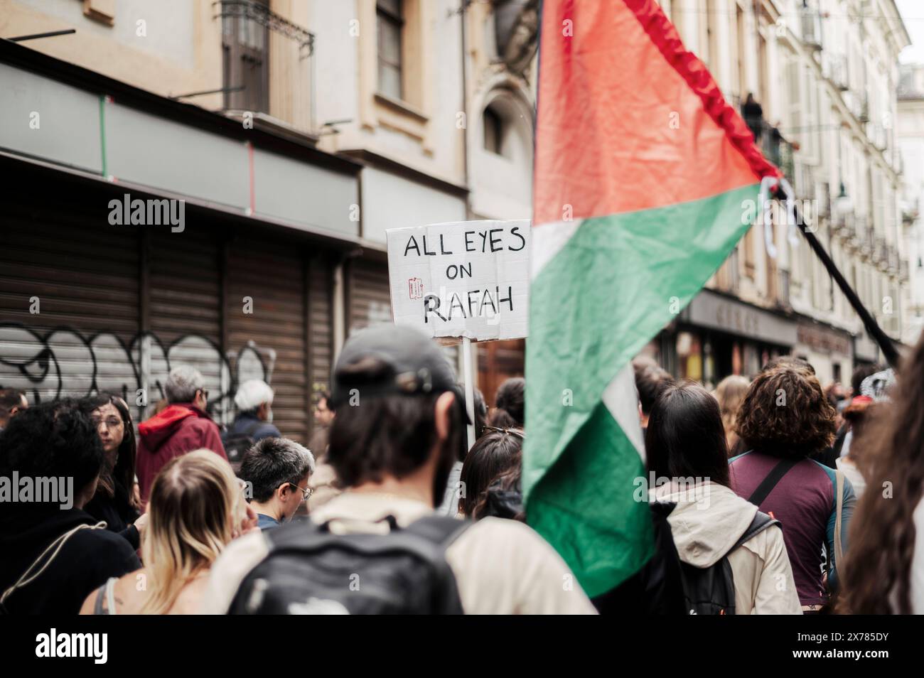 Turin, Italy. 18th May 2024. Students from the University and ...