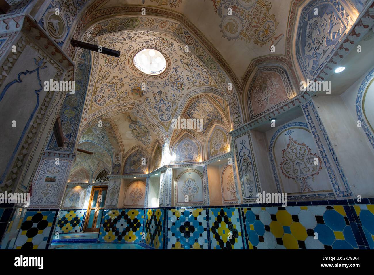 Modern frescoes hi-res stock photography and images - Alamy