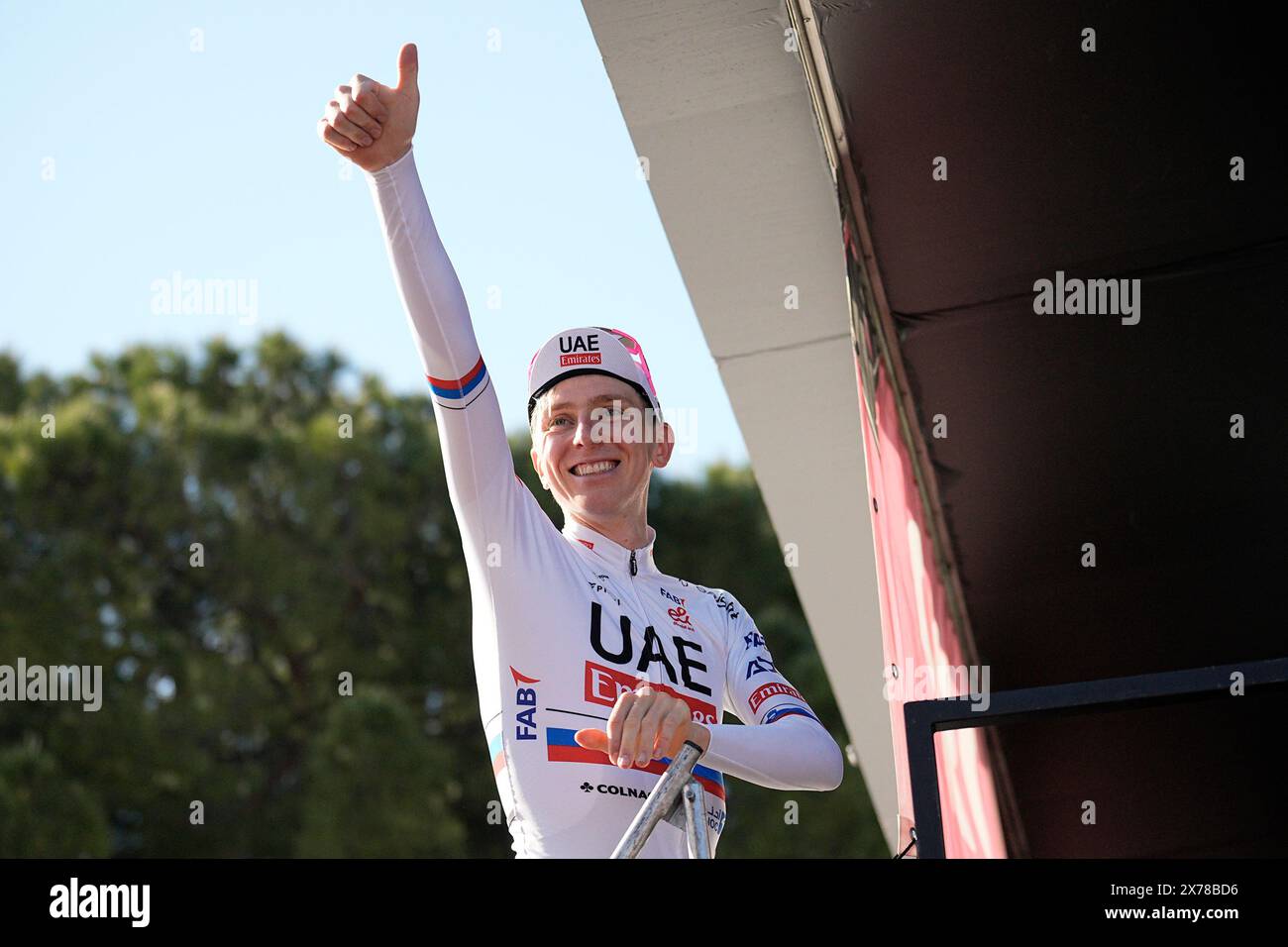 Desenzano Del Garda, Italia. 18th May, 2024. Tadej Pogacar (UAE Team ...