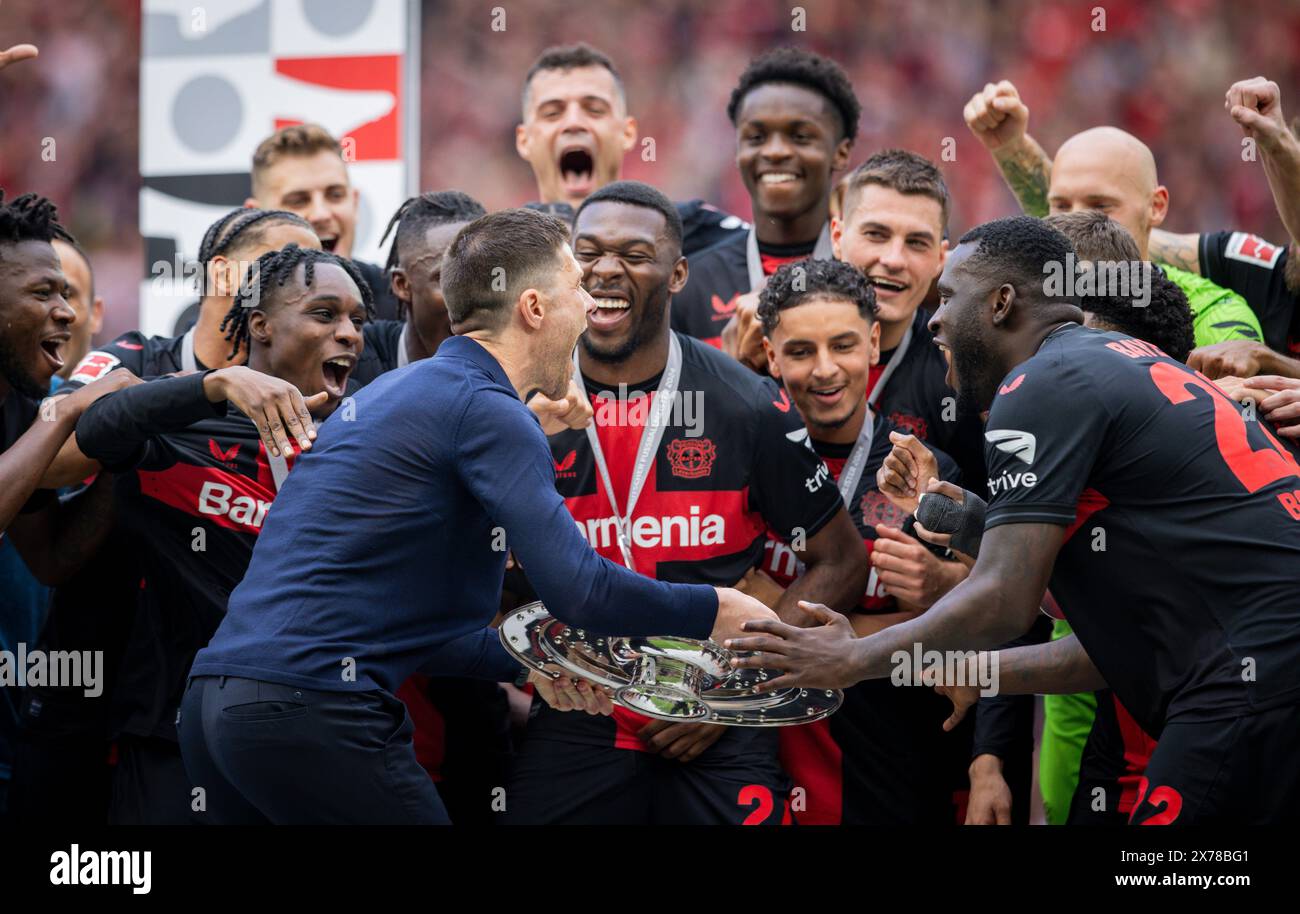 Jeremie frimpong 2024 trophy hi-res stock photography and images - Alamy