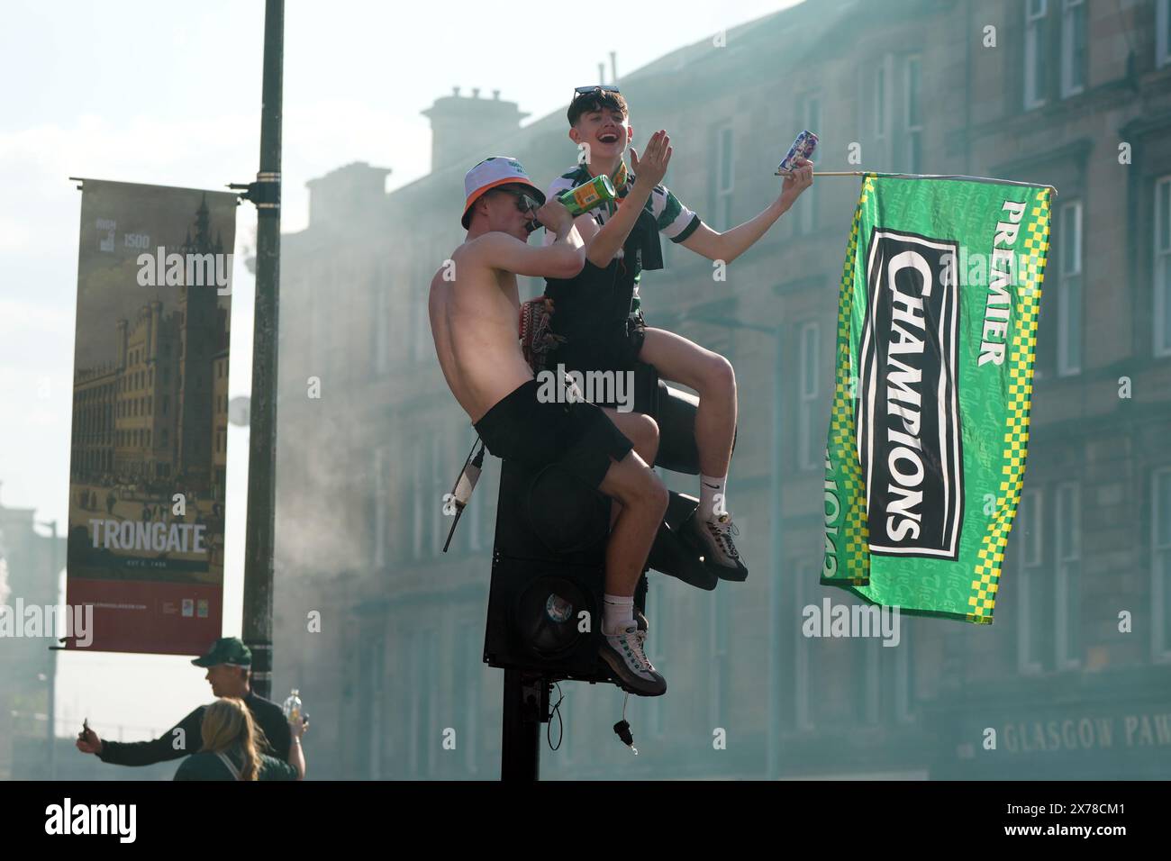 Celtic fans celebrate after winning the cinch Premiership in the ...
