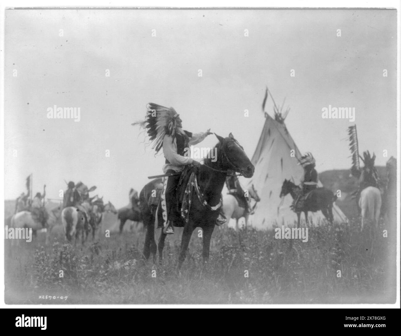 Indians of north america communication 1900 1910 Black and White Stock ...