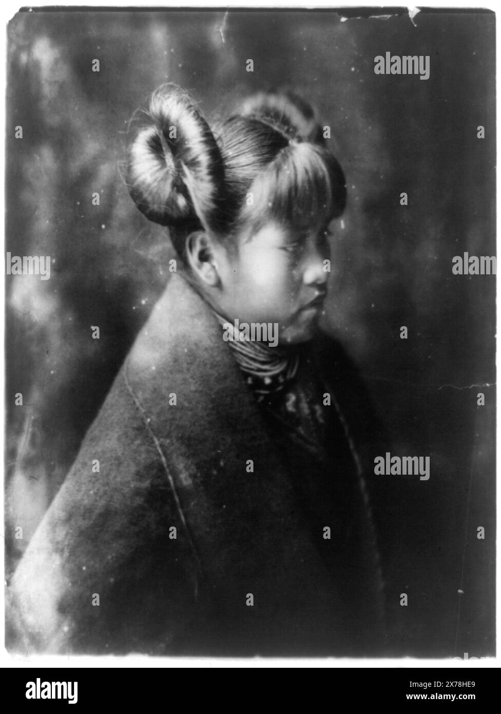 Indians of north america children 1920 1930 hi-res stock photography ...