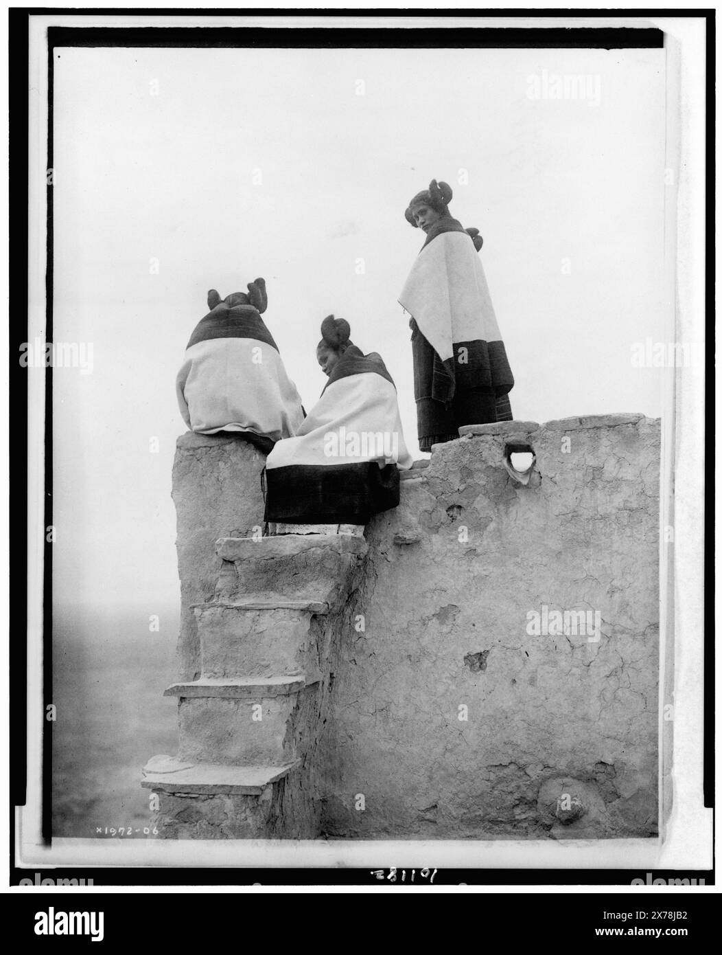 Clothing 1900 Cut Out Stock Images & Pictures - Alamy