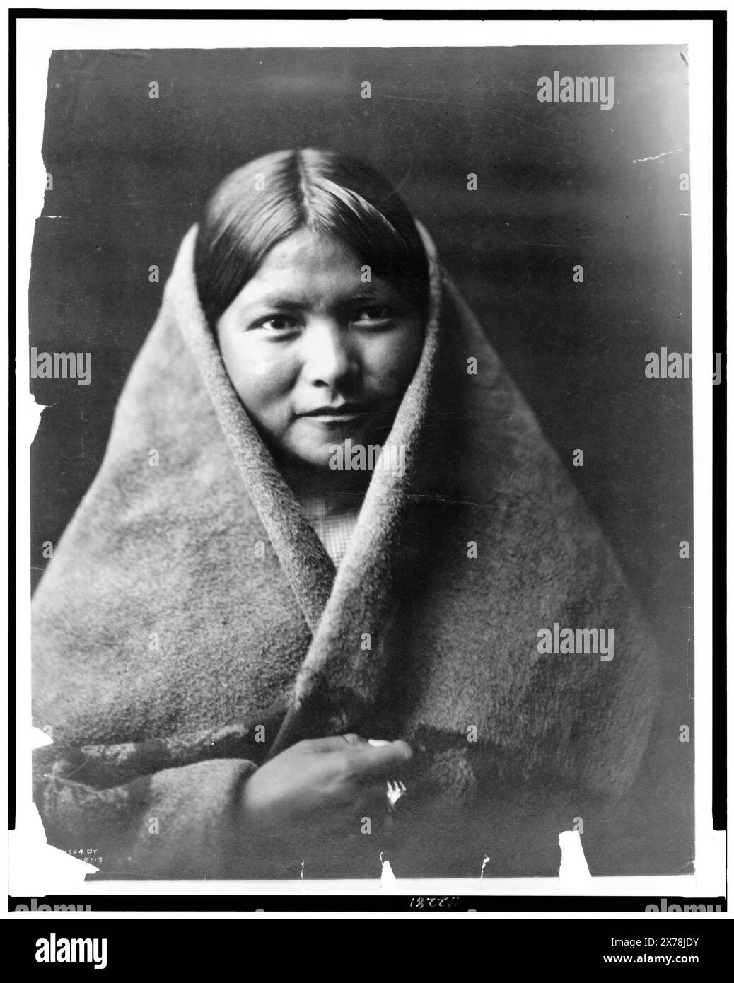 Indians of north america women southwest hi-res stock photography and ...