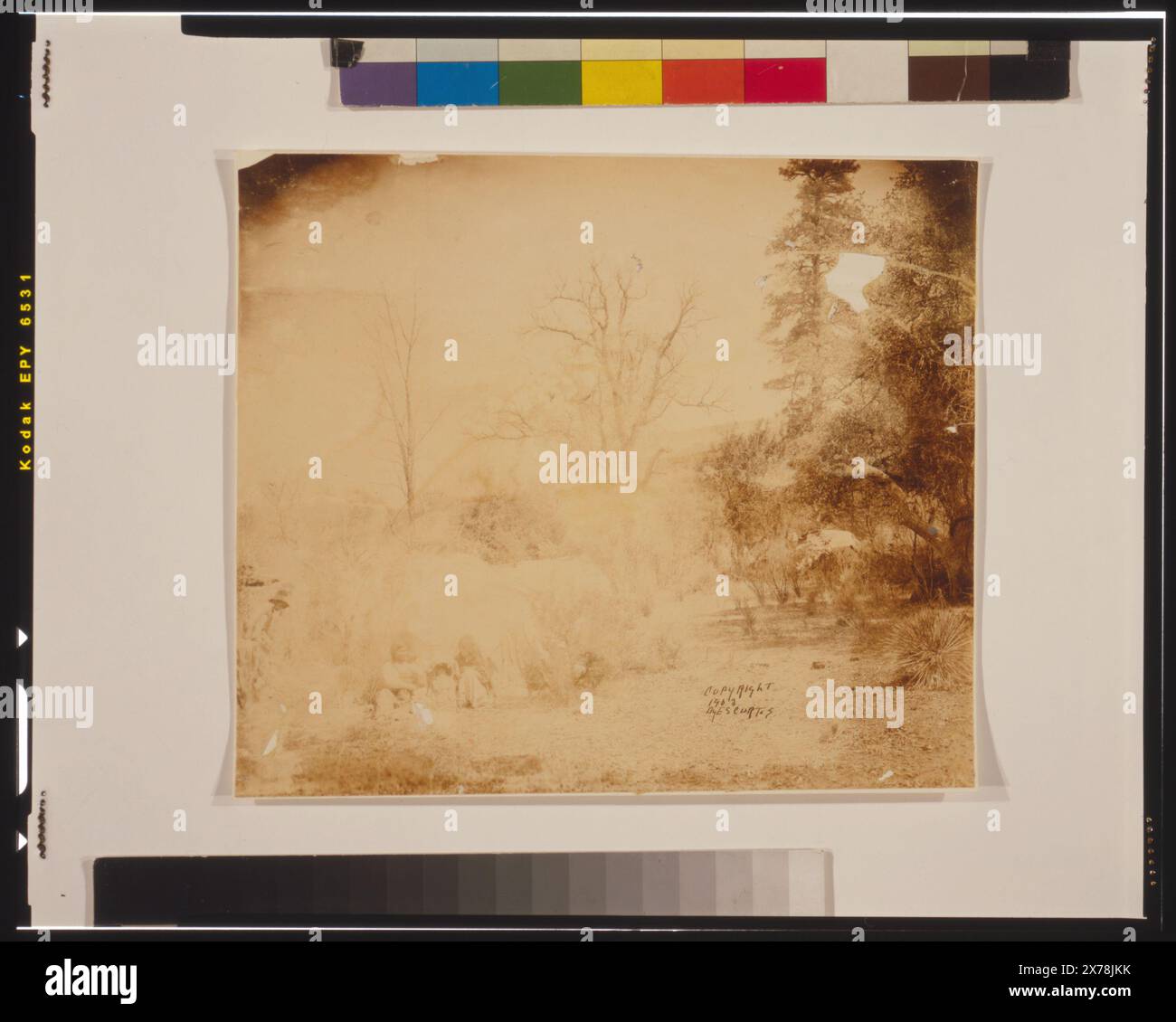 Apache indians 1900 19 hi-res stock photography and images - Alamy