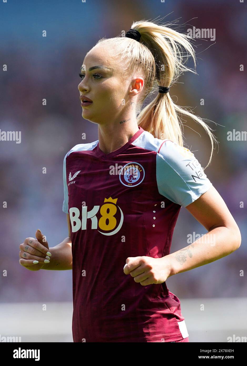 Alisha lehmann aston villa hi-res stock photography and images - Alamy