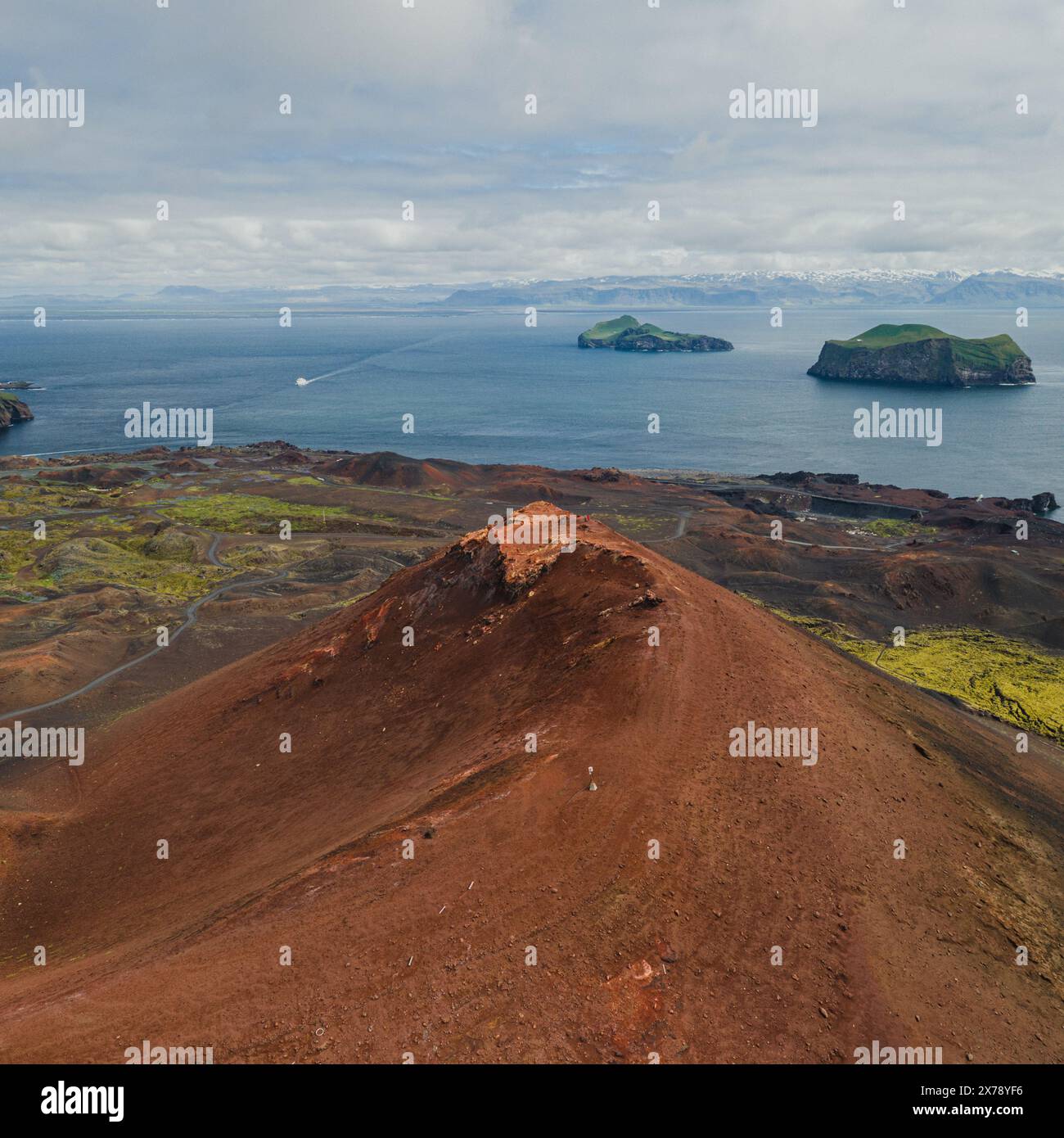 Volcanic landscape vestmannaeyjar in iceland hi-res stock photography ...