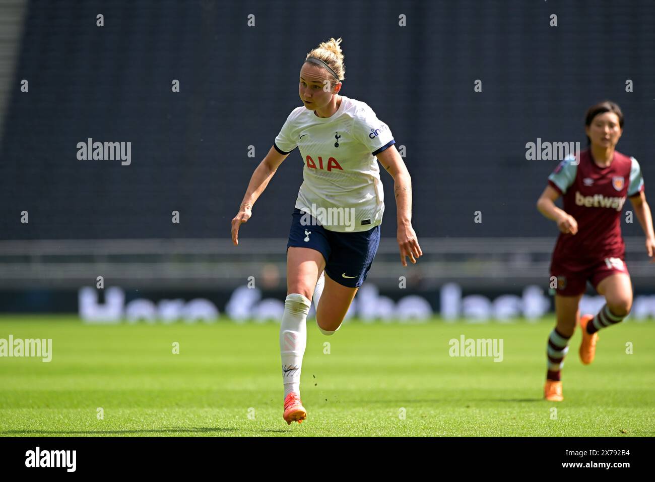 London, UK. 18th May, 2024. Martha Thomas of Tottenham Hotspur during ...