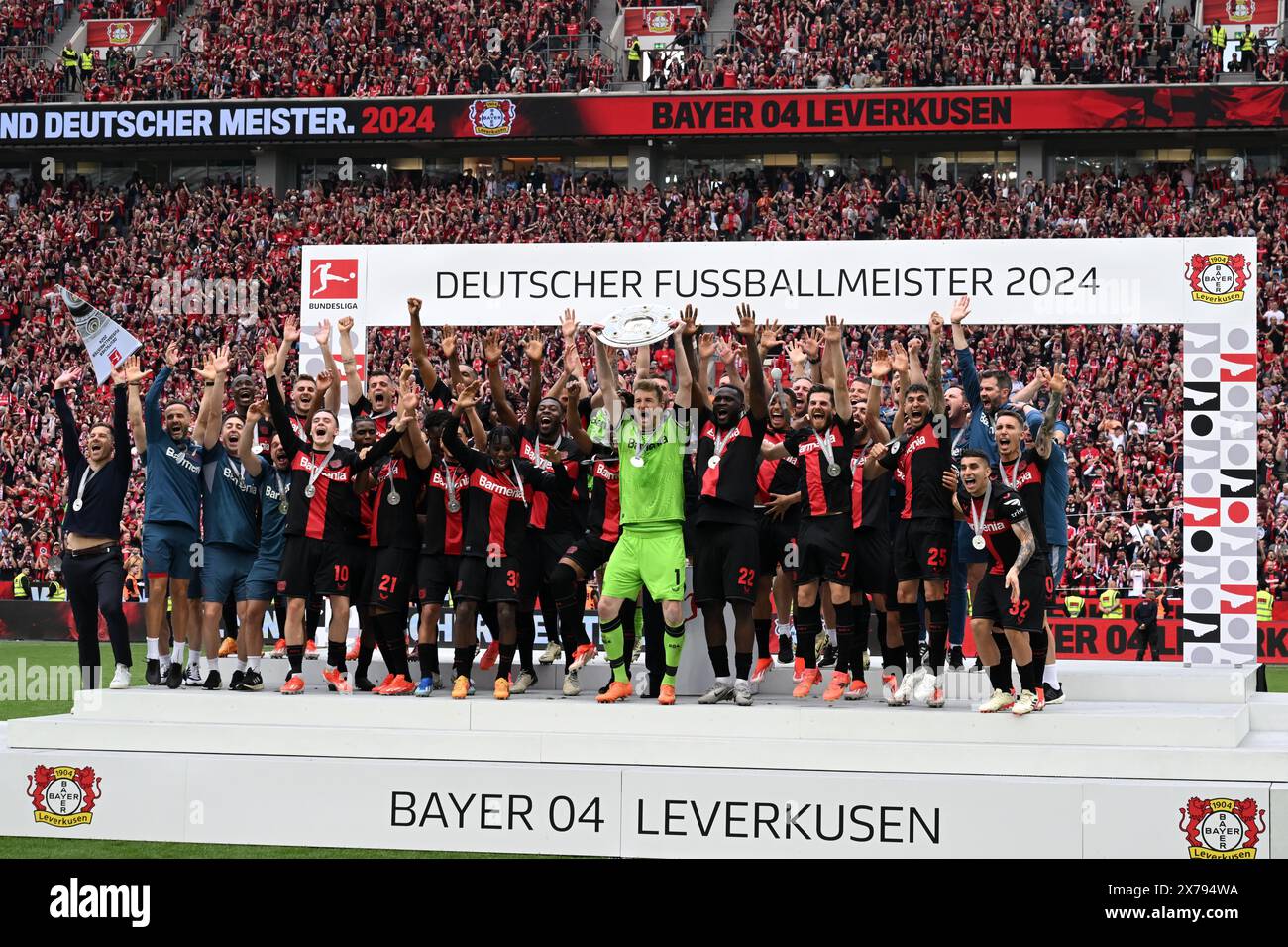 Noah meister hi-res stock photography and images - Alamy