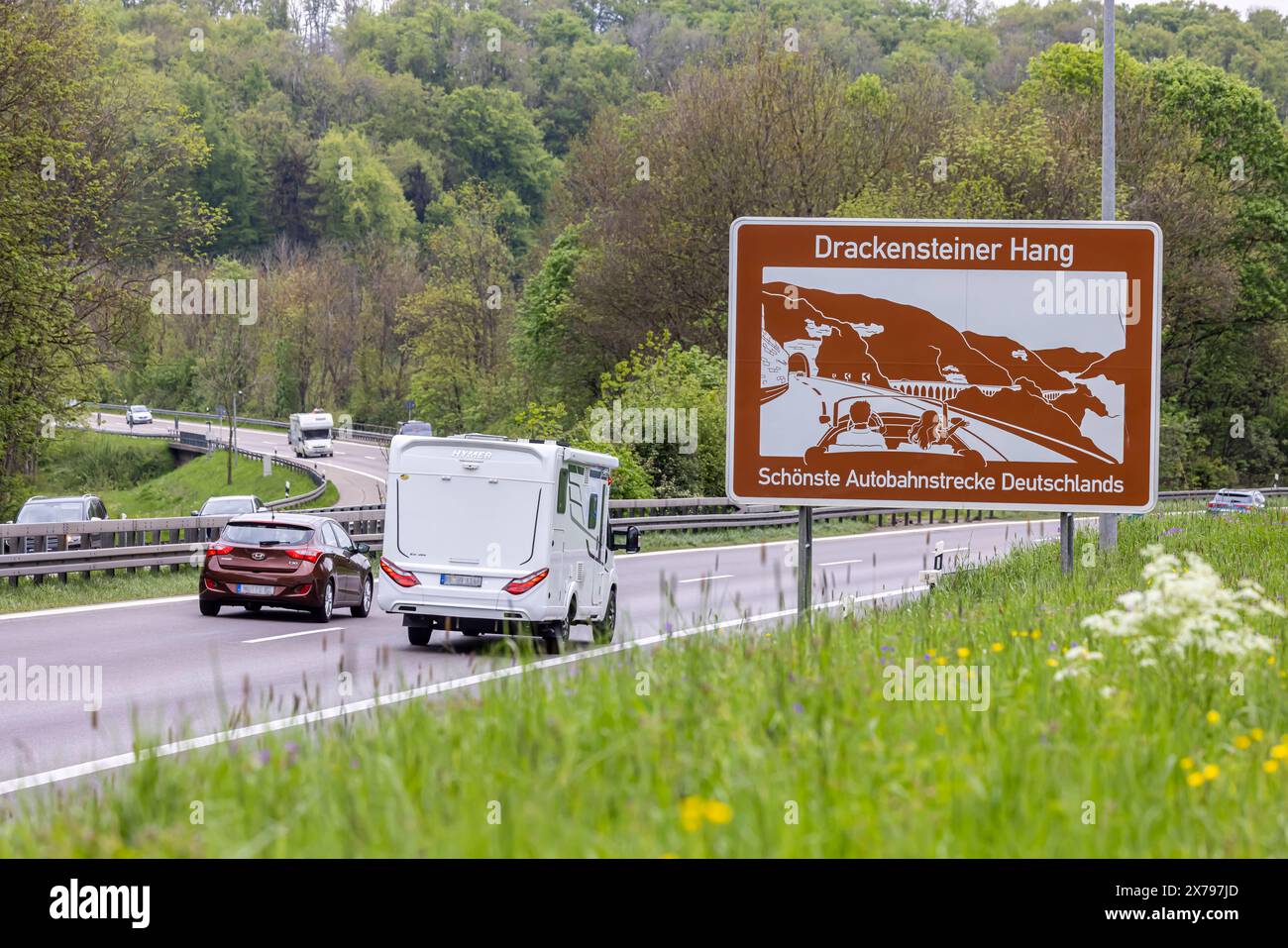 Touristische Unterrichtungstafel am Drackensteiner Hang, Autobahn A8 ...