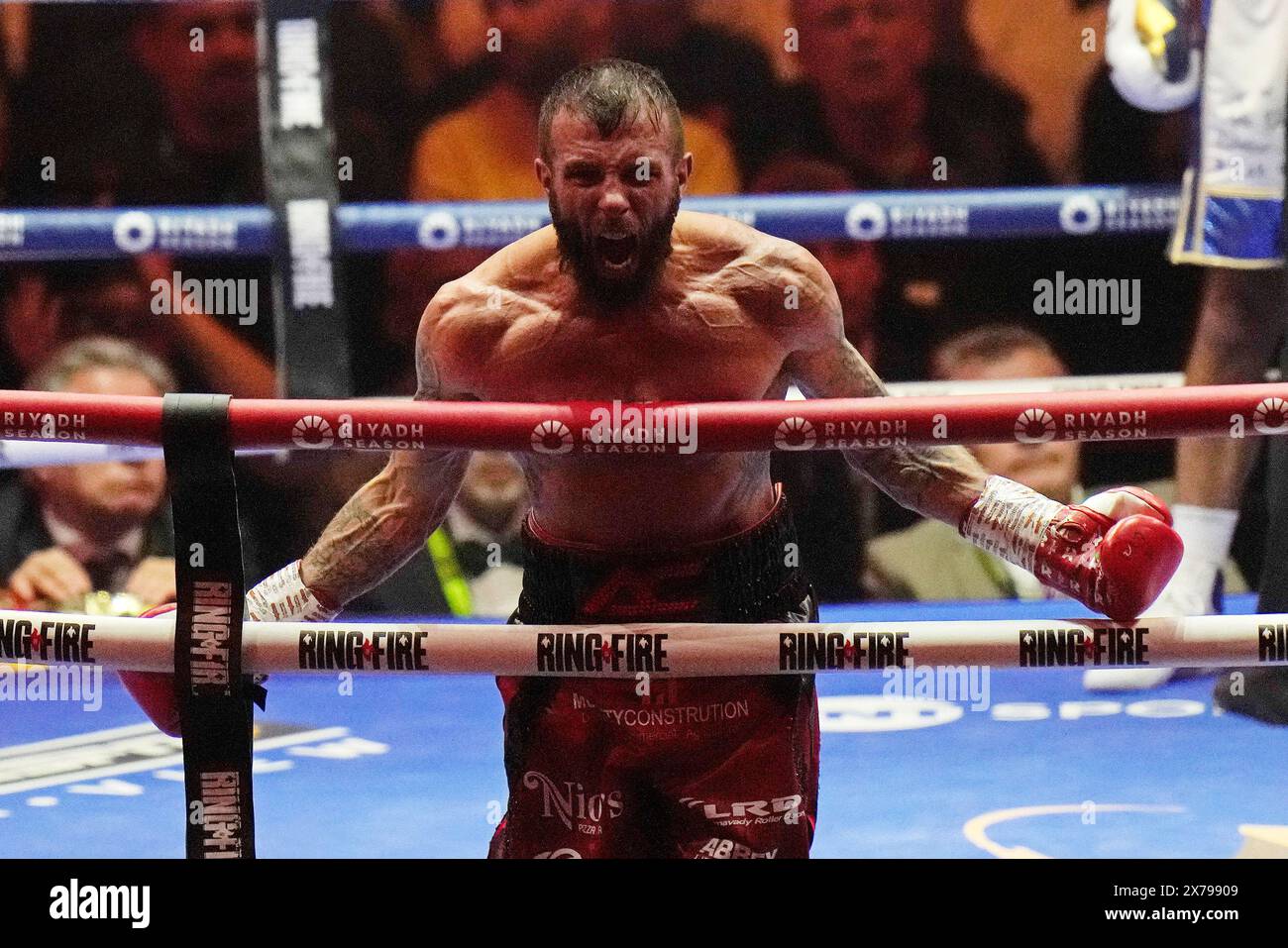 Ireland's Anthony Cacace celebrates after beating Welsh-Maltese boxer ...