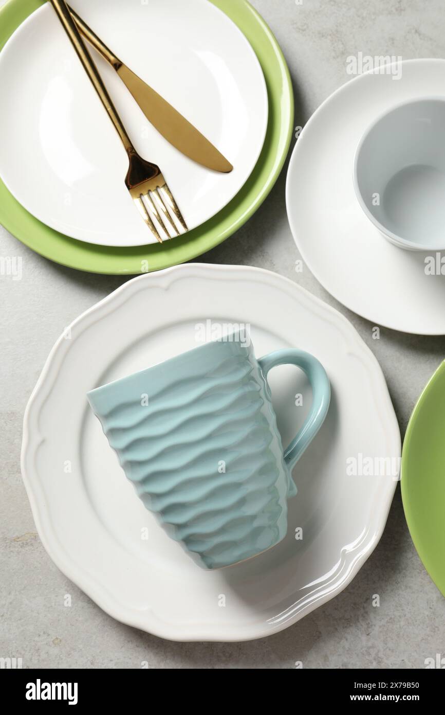 Blue ceramic cooking dishware hi-res stock photography and images - Alamy