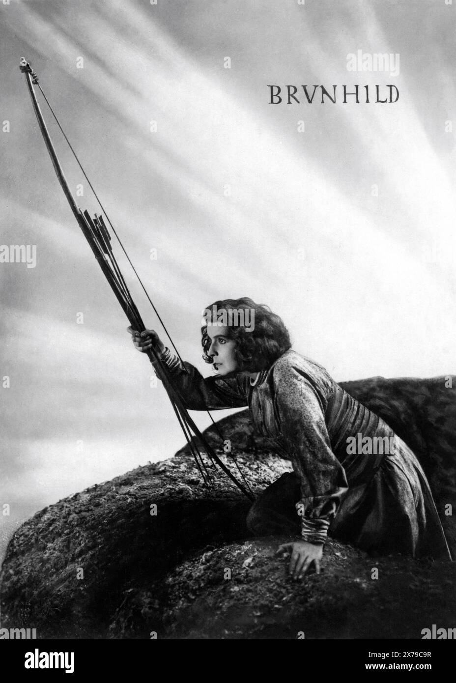 HANNA RALPH as Brunhild in DIE NIBELUNGEN : SIEGFRIED 1924 director ...
