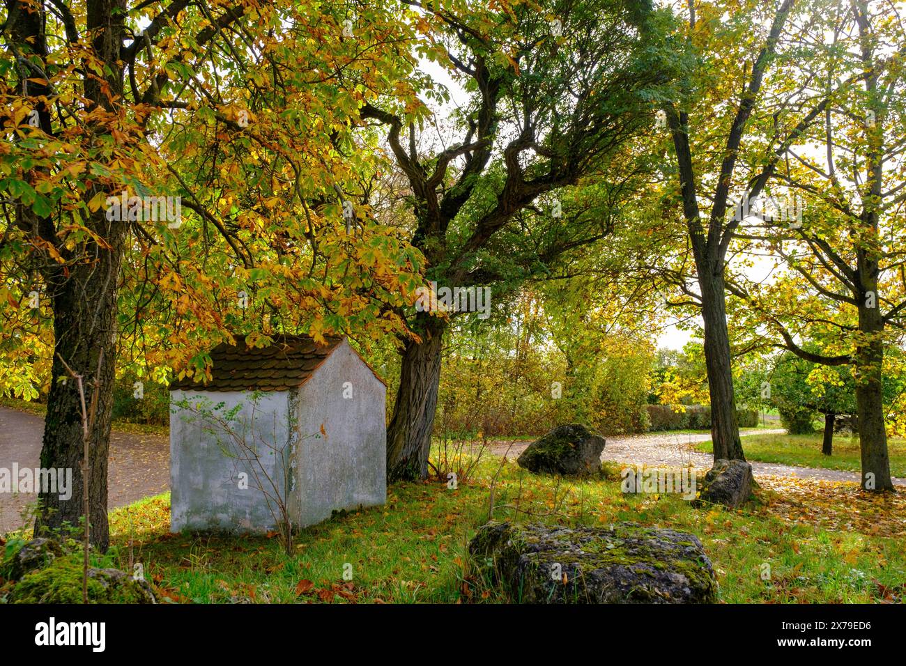 Chapel on the Ries Panorama Trail near Hainsfarth, Ries crater rim ...