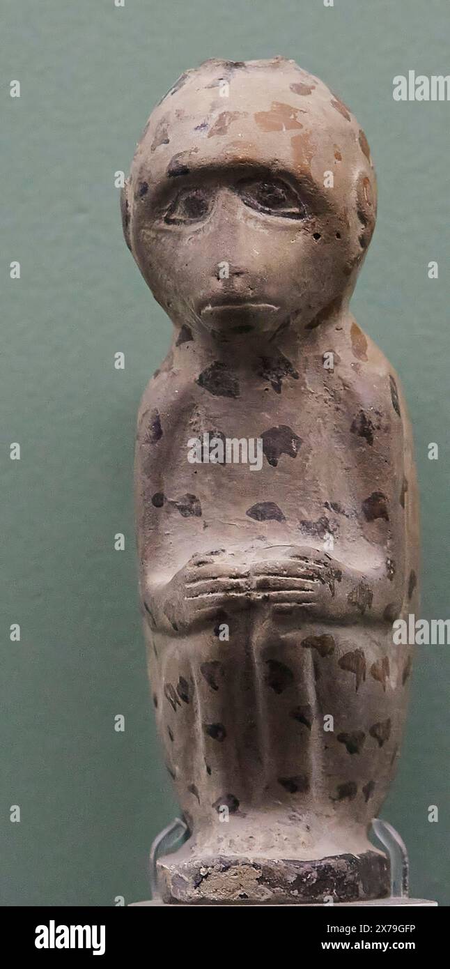 Aryballos, Ceramic vessel, Ancient sculpture of a monkey with dotted ...