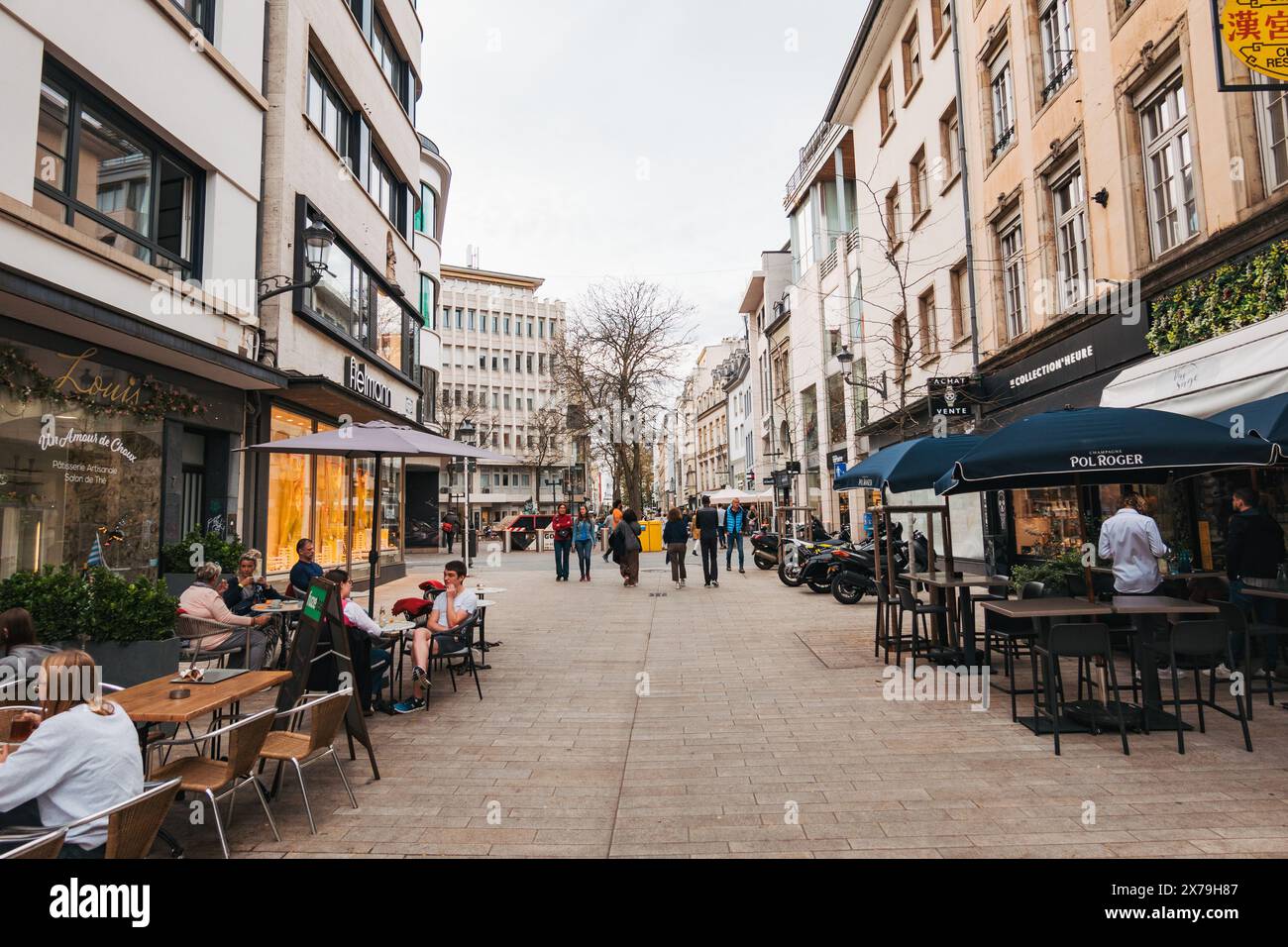 Pedestrian street in Luxembourg City with people dining outdoors ...