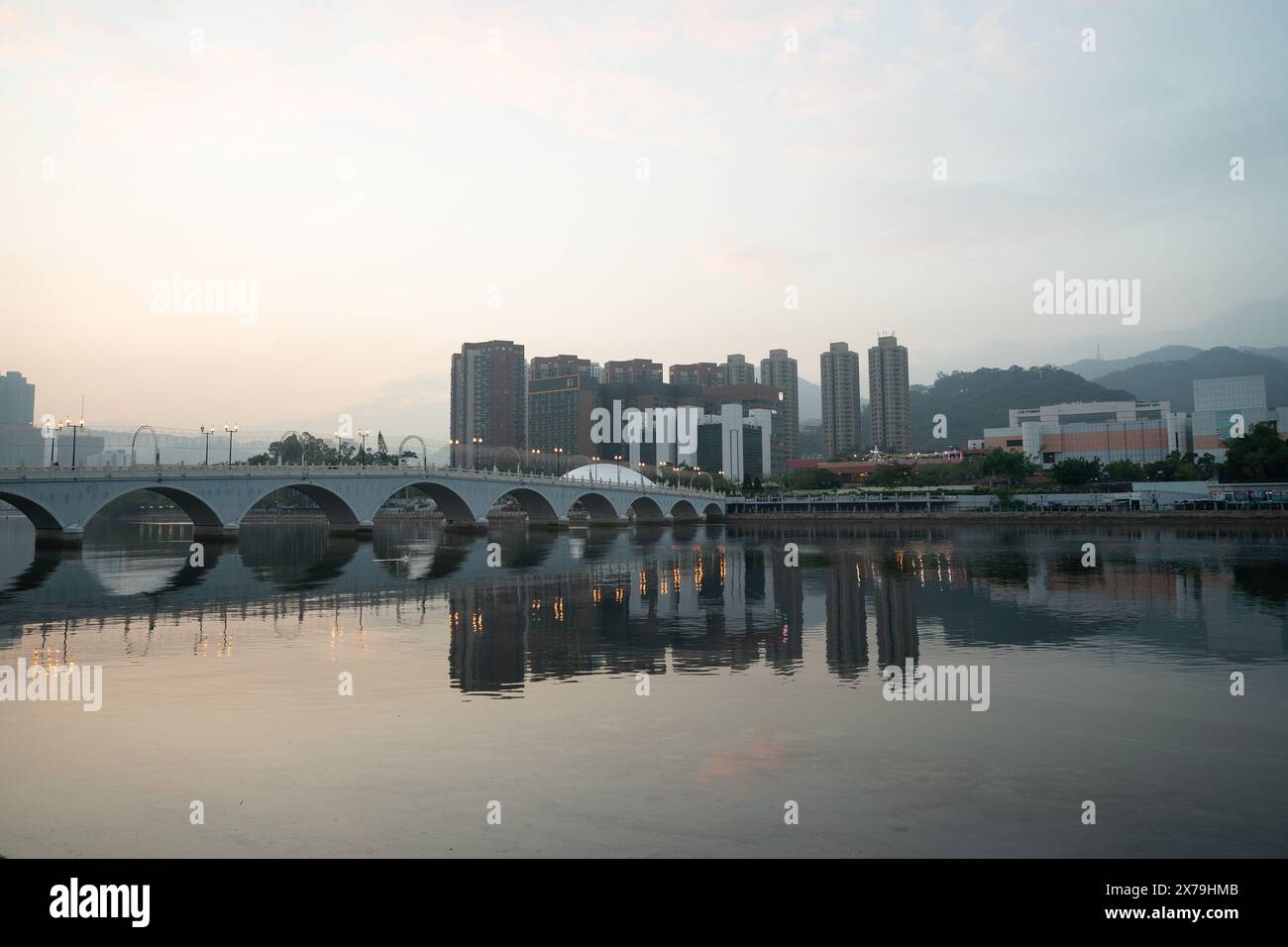 HONG KONG, CHINA - DECEMBER 04, 2023: view of Lek Yuen Bridge in Sha ...