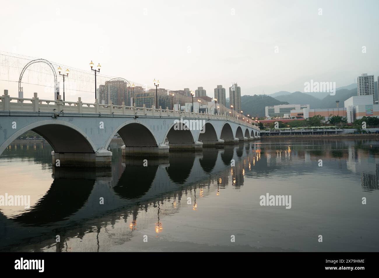 HONG KONG, CHINA - DECEMBER 04, 2023: view of Lek Yuen Bridge in Sha ...