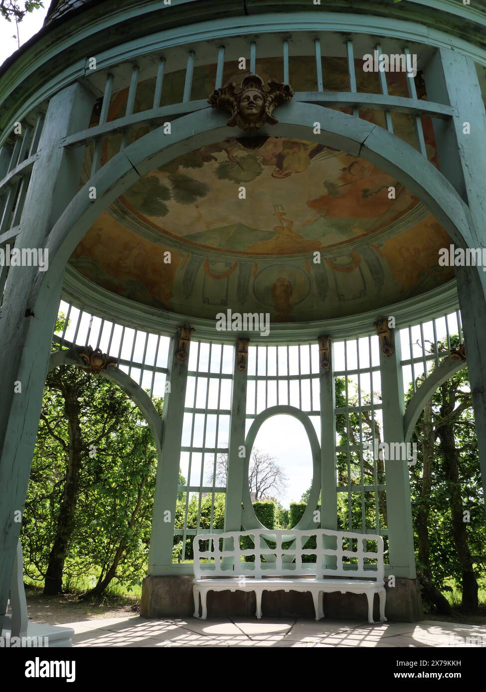 Romantic round blue garden pavilion in a baroque park in Veitshöchheim ...