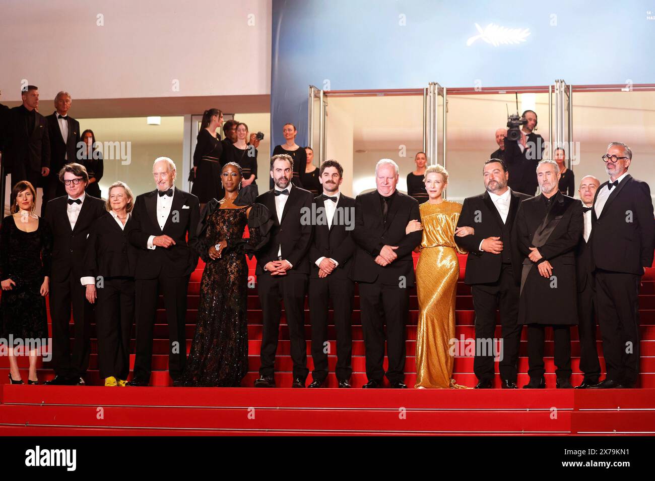 Fritzi Adelman, Philipp Kreuzer, Liz Jarvis, Charles Dance, Nikki Amuka ...