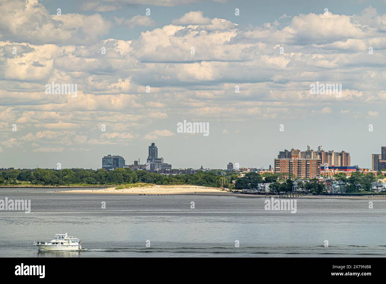 New York, NY, USA - August 1, 2023: Seagate sandy beach on Coney island ...