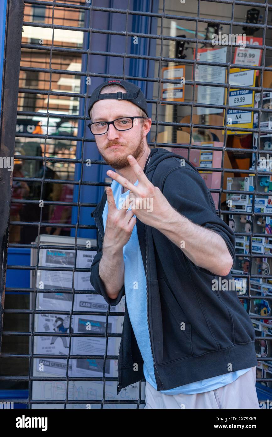Glasgow, Scotland, UK. 18th May, 2024. Celtic FC fans gather in the ...