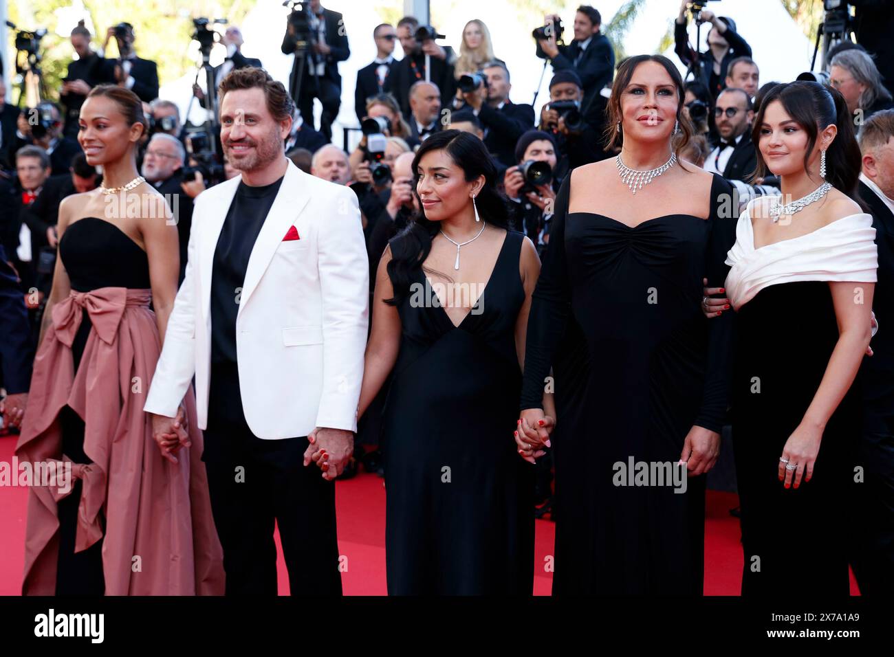 Zoe Saldana, Edgar Ramírez, Adriana Paz, Karla Sofía Gascon and Selena ...