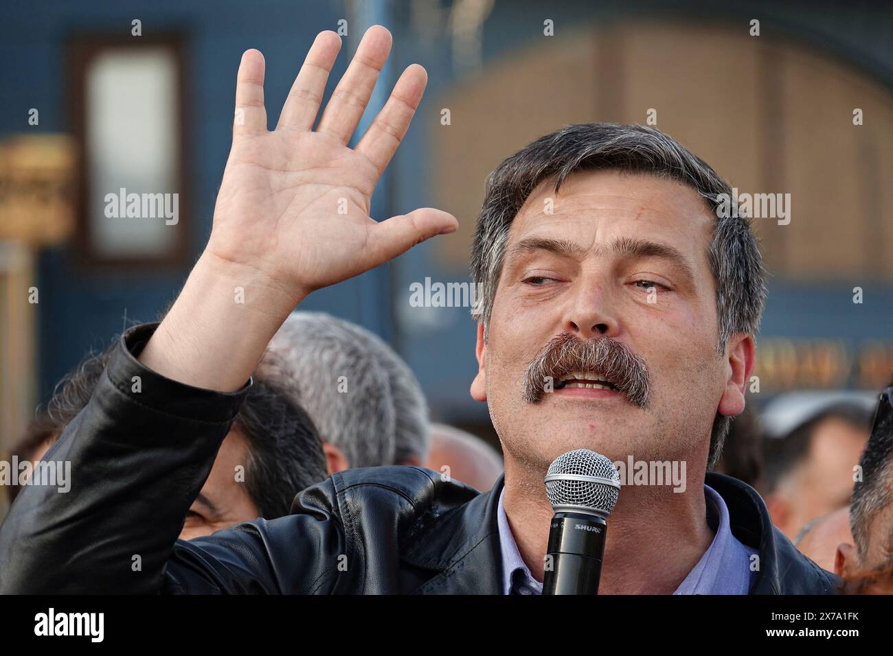 Diyarbakir, Turkey. 18th May, 2024. Erkan Bas, chairman of the Workers ...