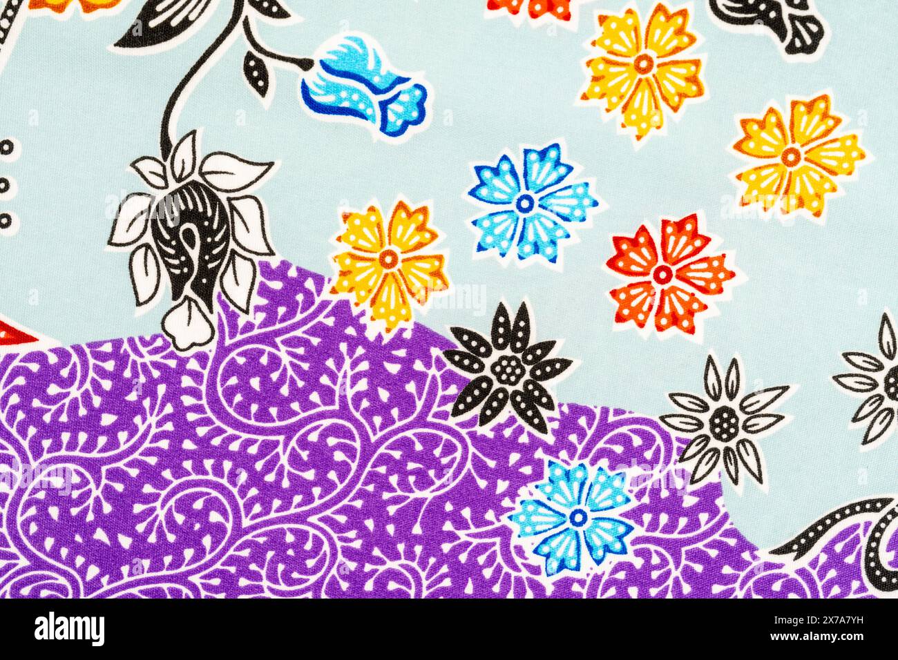 Batik fabric hi-res stock photography and images - Alamy
